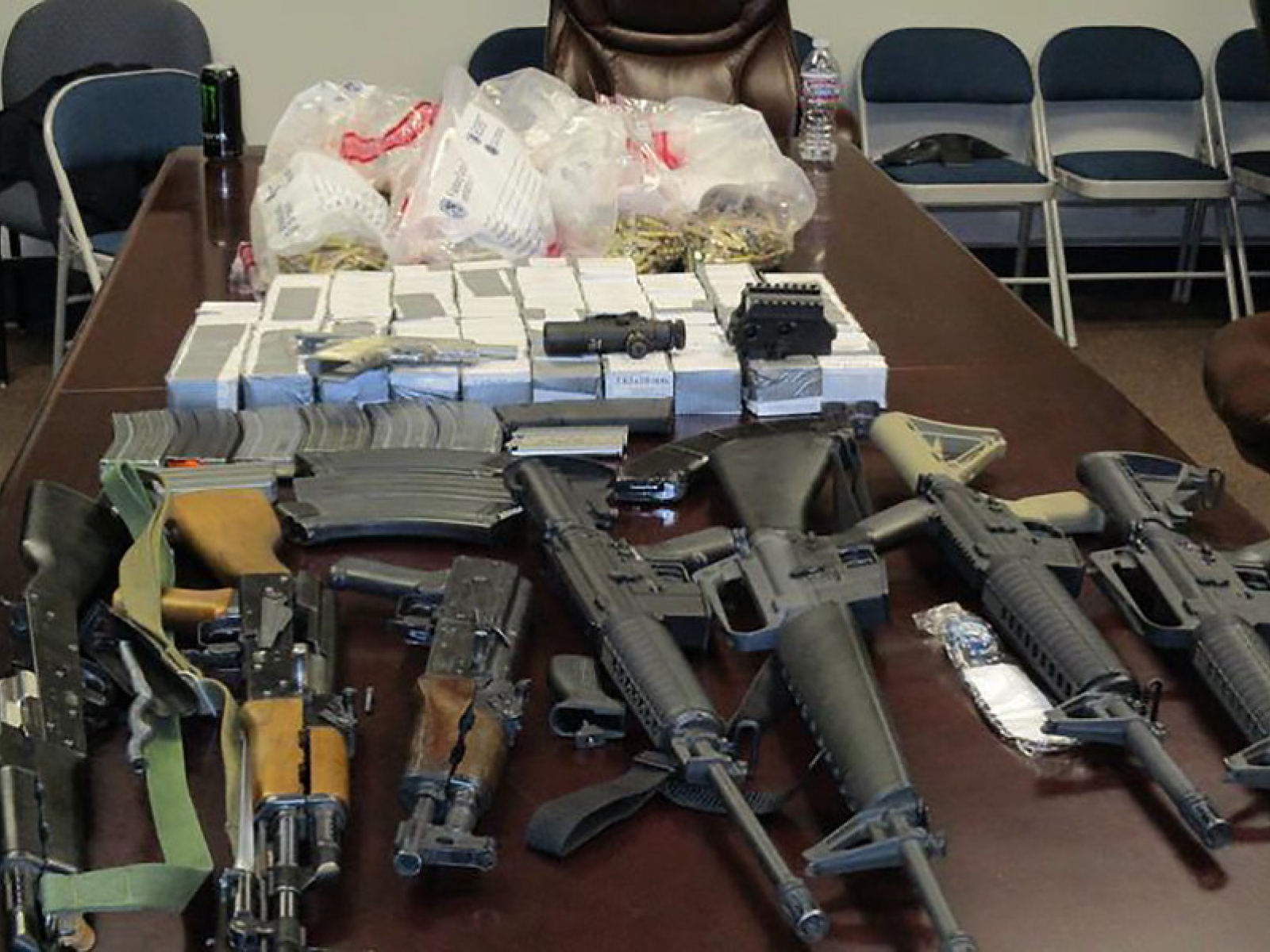 Mexico Sues U.S. Gun Dealers for Aiding Illegal Gun Sales Across the ...